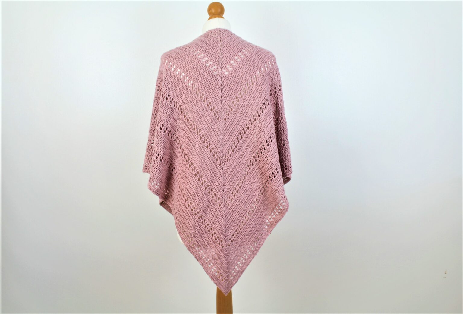 Orla Triangle Shawl Free Crochet Pattern Beginner Triangle Shawl ...