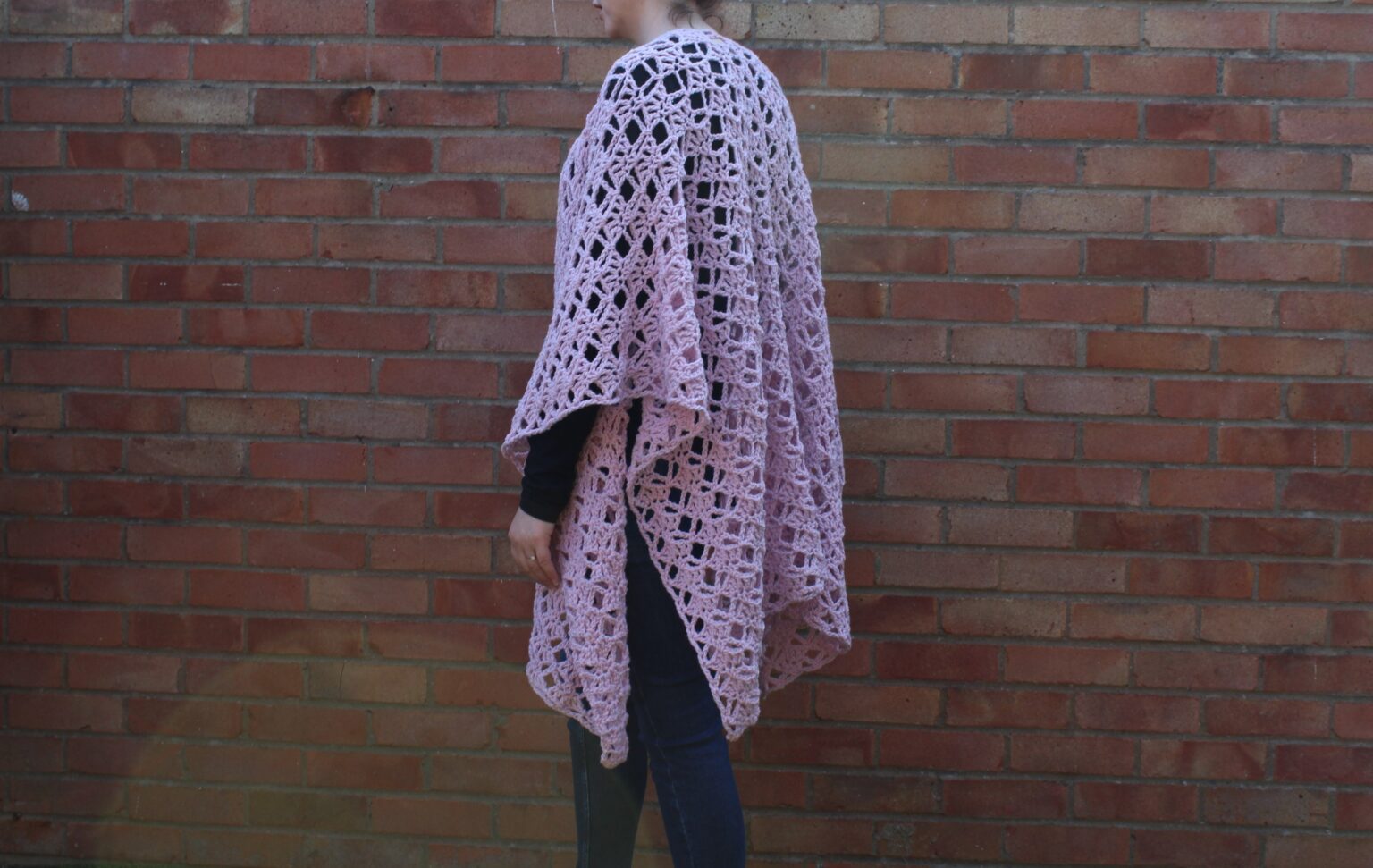 Bella Ruana - Free Crochet Pattern - Truly Crochet